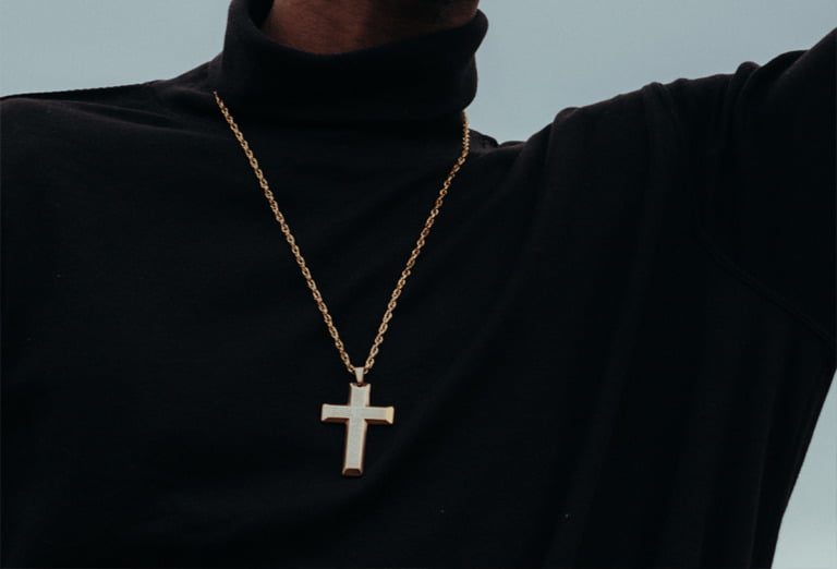 Unleashing Your Style & Make A Statement With These 10 Pearl Necklaces ...