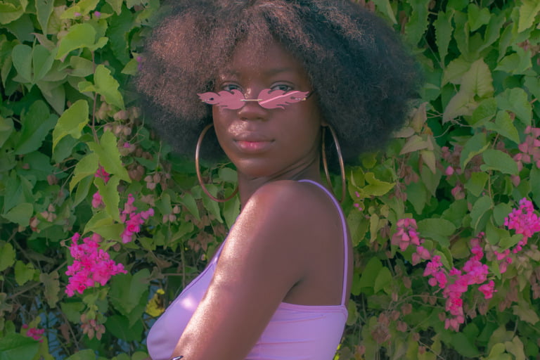 Elevate Your Look With These 11 Pearl Earrings - Yoper