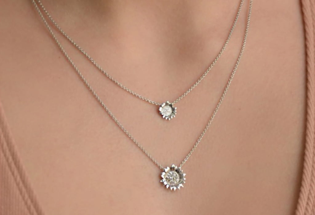 15 Beautiful Infinity Necklaces To Symbolize Your Everlasting Love - Yoper